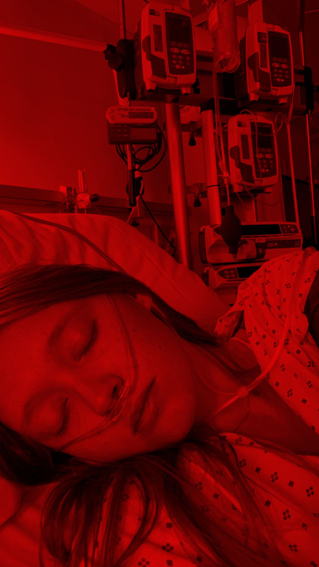 Emma (20) lever med ekstreme smerter – livet er satt på vent - smp.no